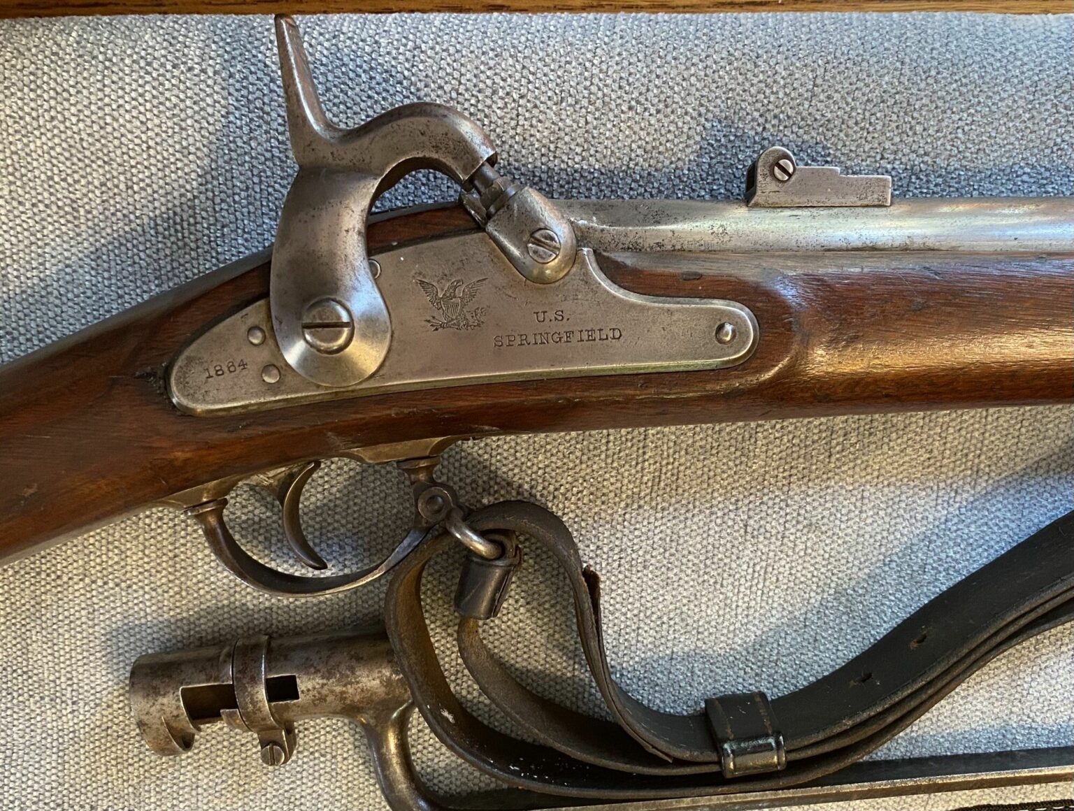 Springfield Armory - FAV Armes